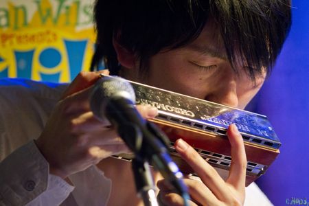 Harmonica Player 倉井夏樹 3rd Album “夢飛行” Release Live! | 音楽実験室 新世界